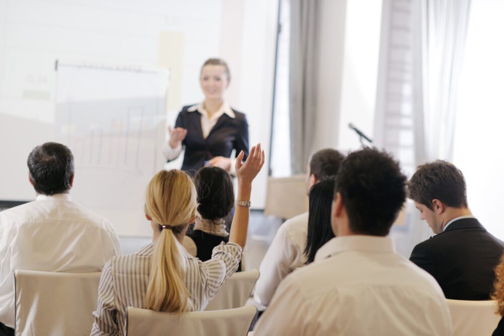 What Should You Do With Your Hands When Presenting | SecondNature